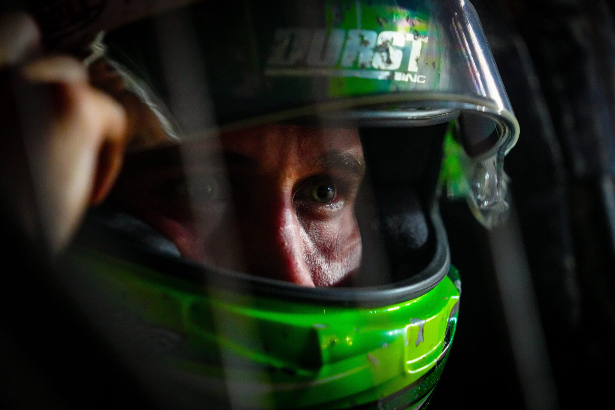 MEETING AT THE PAS: IN THEIR FIRST RETURN VISIT TO PERRIS AUTO SPEEDWAY ...